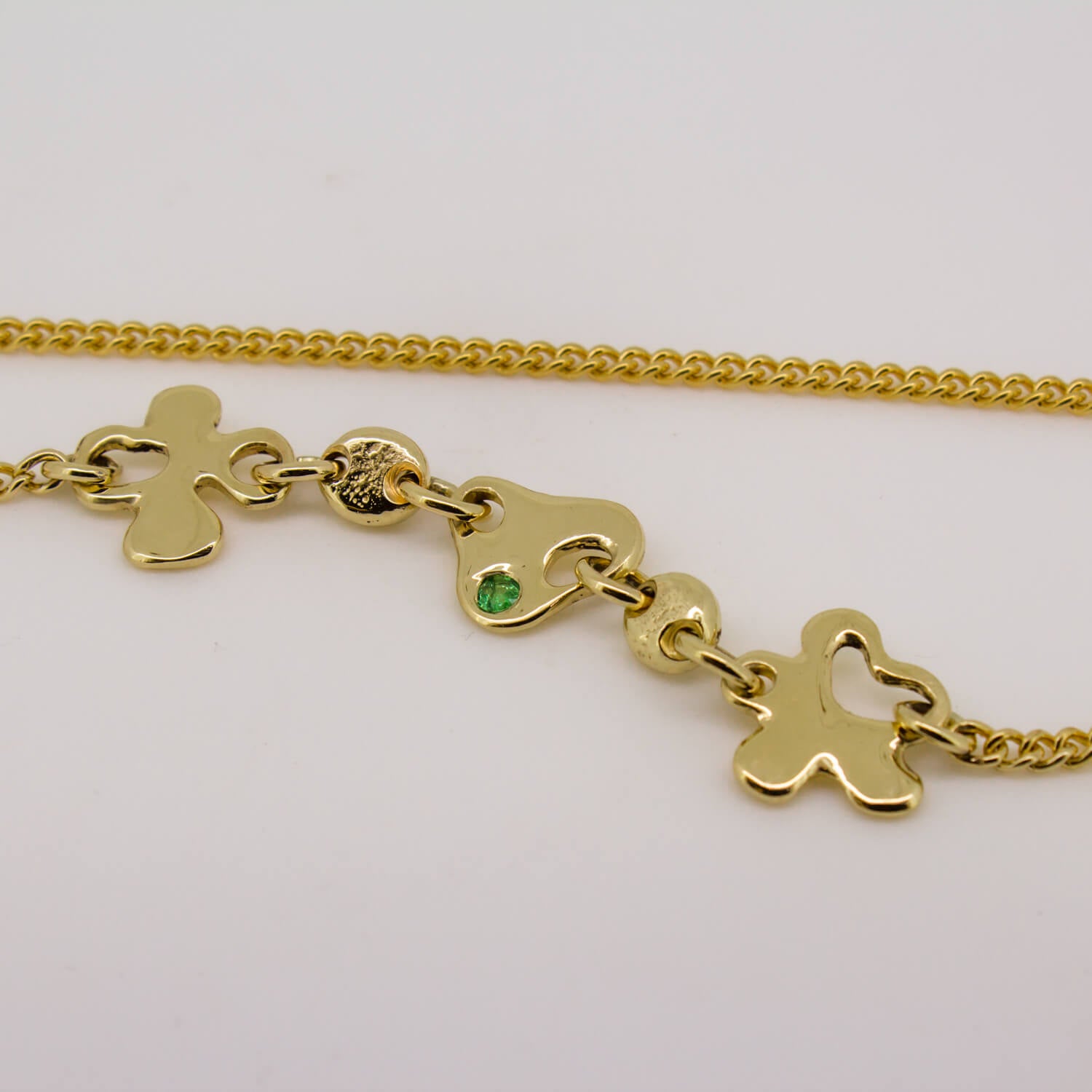 Gold Pebbles and Petals – Krool